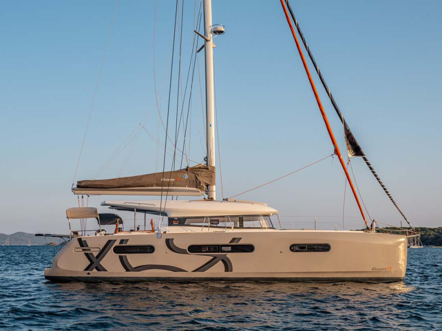 Excess 15 (2021) for charter in Croatia (22015)