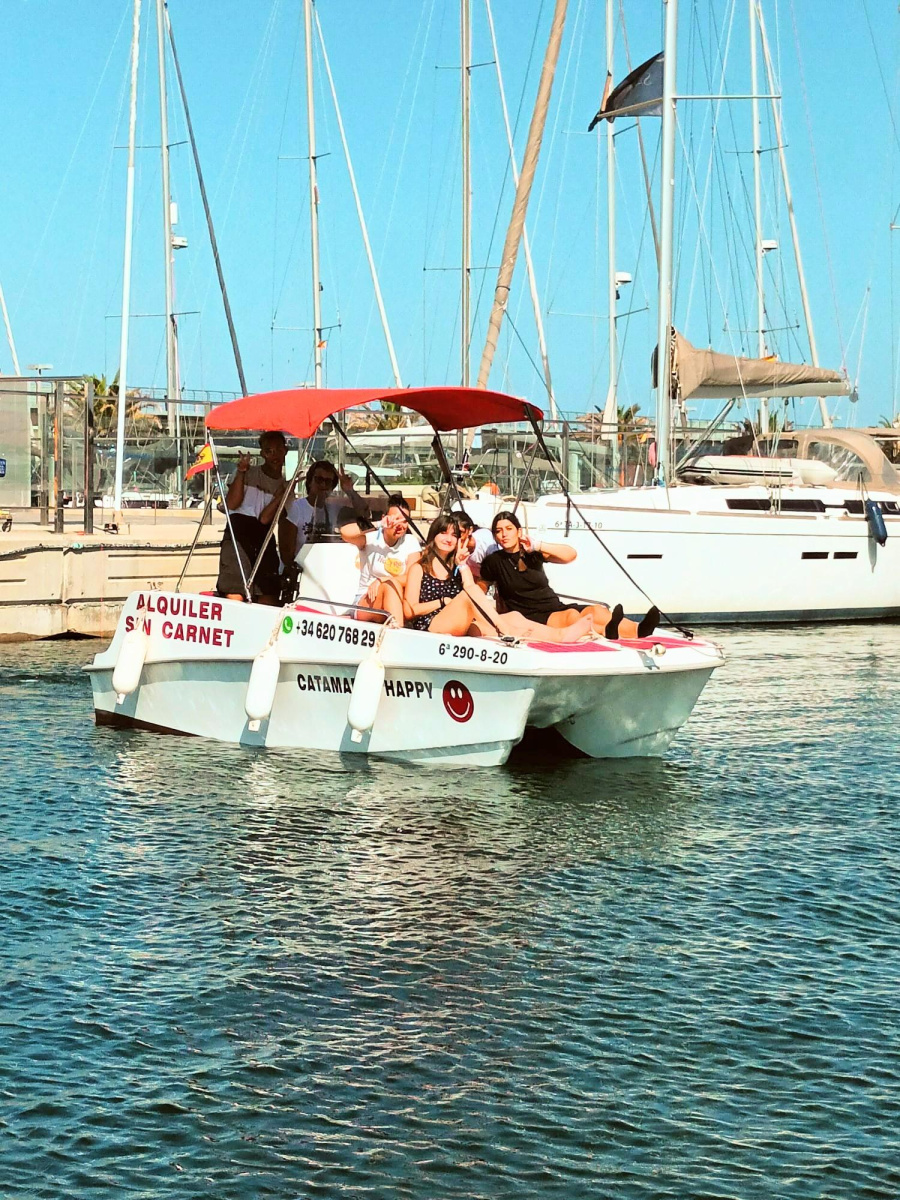 Motorboat (2020) for charter in Valencia (22170)
